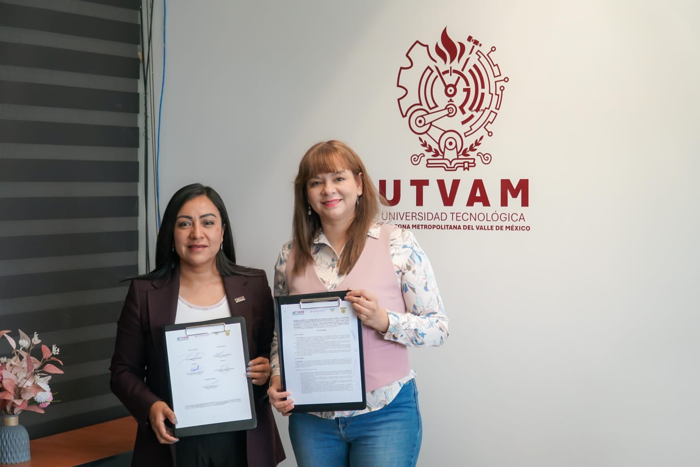 UTVAM firma convenio con PETIMEX para fortalecer vinculación industrial